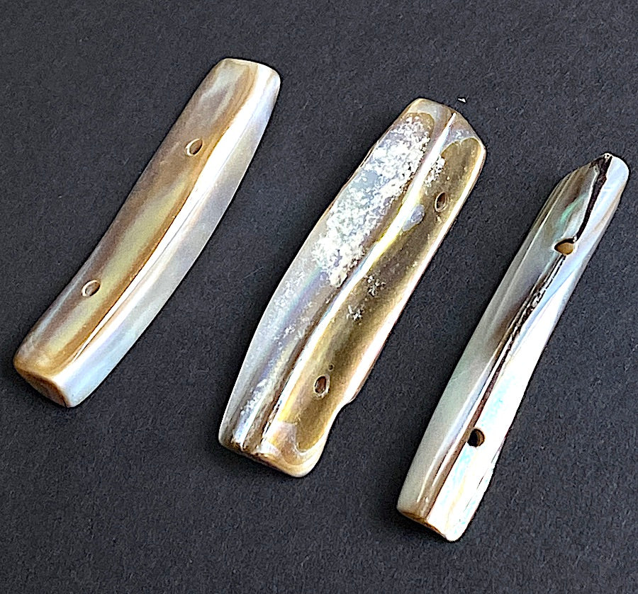 Natural Real MOP Iridescent Shell Iridescent 1.5" Toggles / Buttons, P – The Button Bird